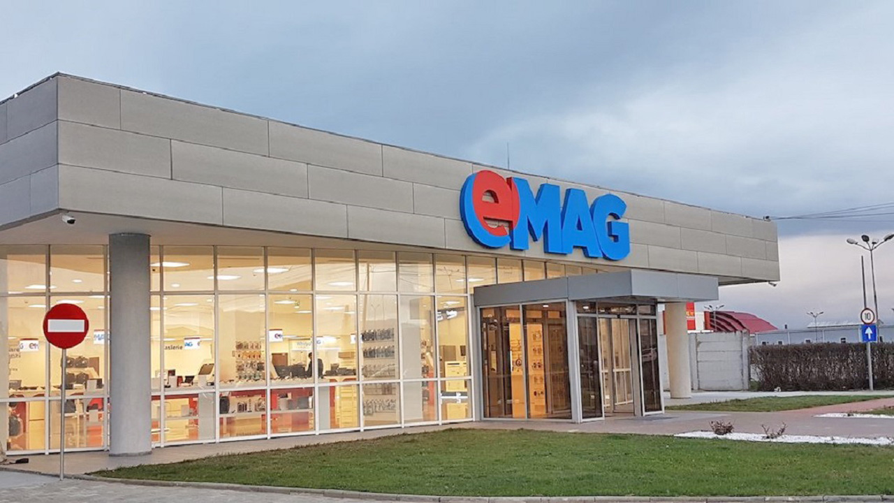 Emag, EXIT din Ungaria - Lovitura de Presa